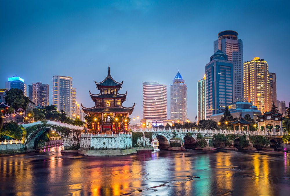 Moving to China to launch your career as a fresh graduate